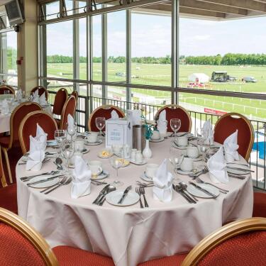 Ladies Day Featuring Bjorn Again | Worcester Racecourse
